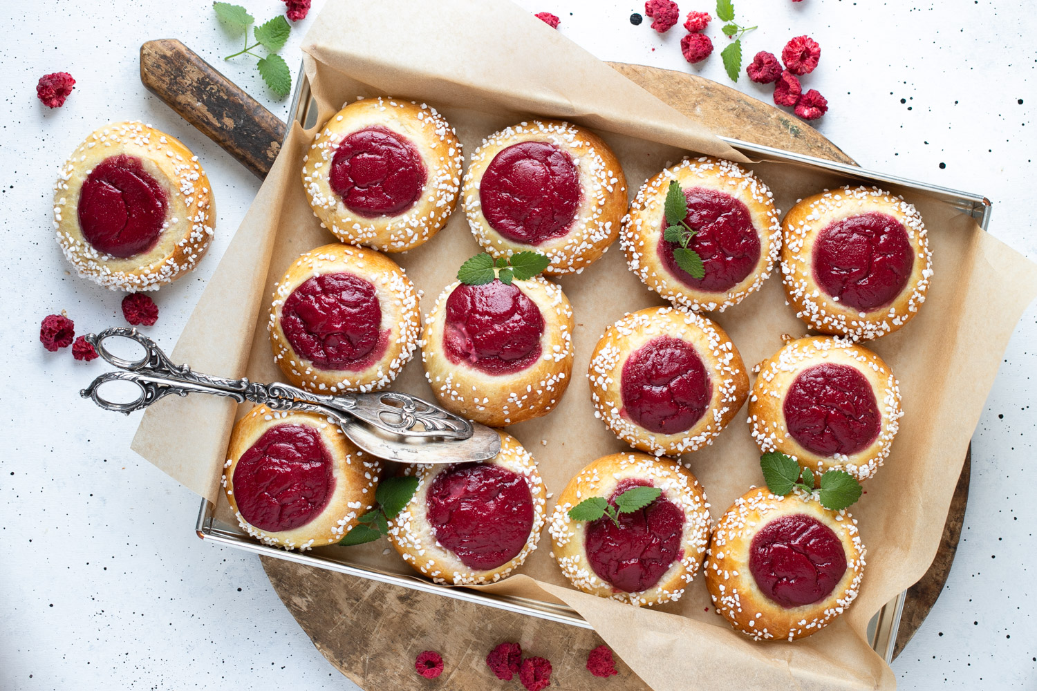 Vadelma Brioche pullat - Wilfa